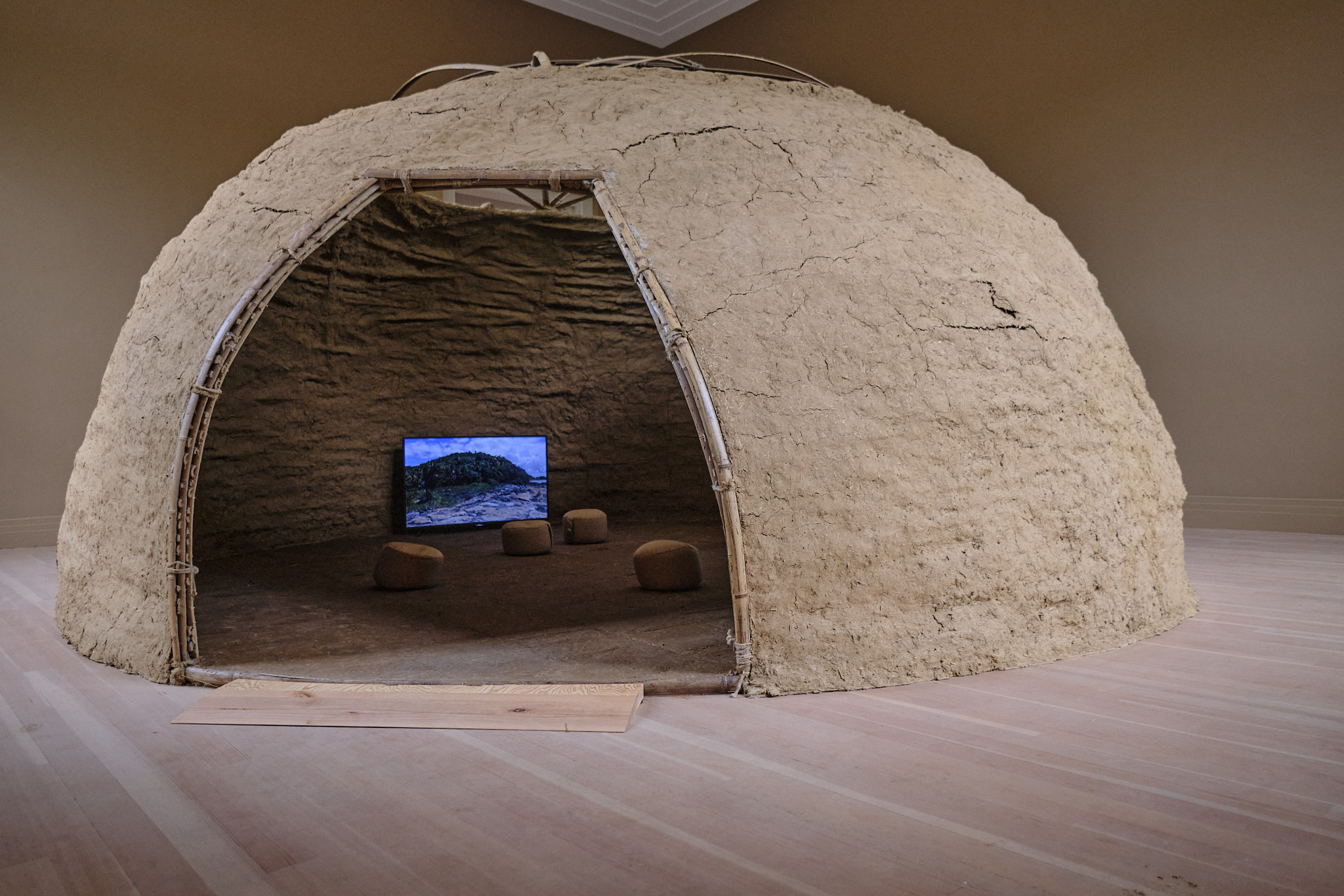 Beehive — Natural Building Lab